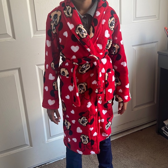 Disney | Pajamas | Minnie Mouse Robe | Poshmark